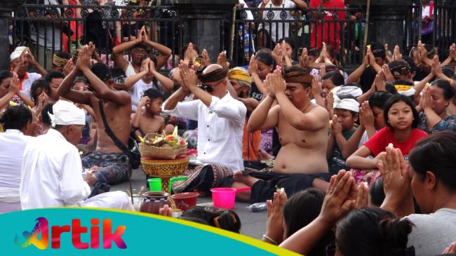 DPRD Gianyar Nyoman Alit Sutarya Memuji Tradisi Siat Yeh Desa Adat ...