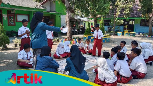 Tim PKM-RSH Unitomo Terima Pendanaan Penelitian Etnomatika Dirjen Dikti ...